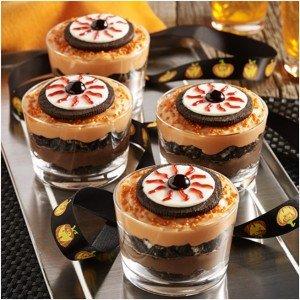 14 Spooky Pudding Cups: Halloween Kid's Party