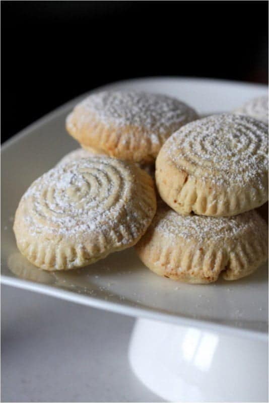 29 Traditional Easter Recipes From Around The World