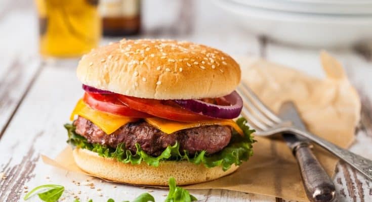 Bite-Sized Breakdowns: How to Make 5-Star Burgers as an Amateur Cook