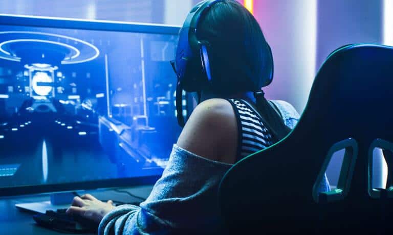 How to Turn Your Gaming Hobby into a Glowing Career