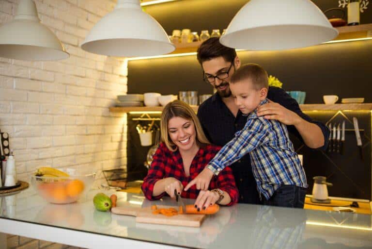 8 Important Aspects to Consider When Building a Family