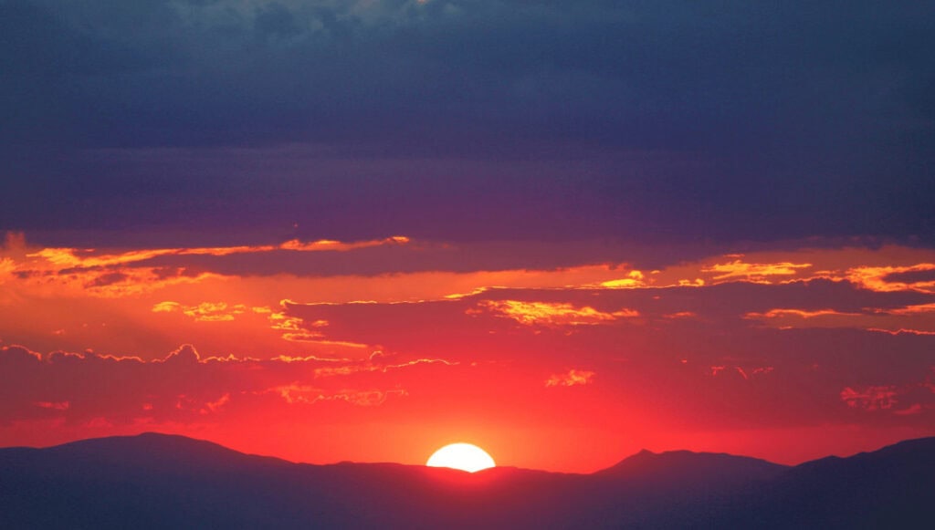 Travel to These 5 Places to See the Best Sunsets in the US